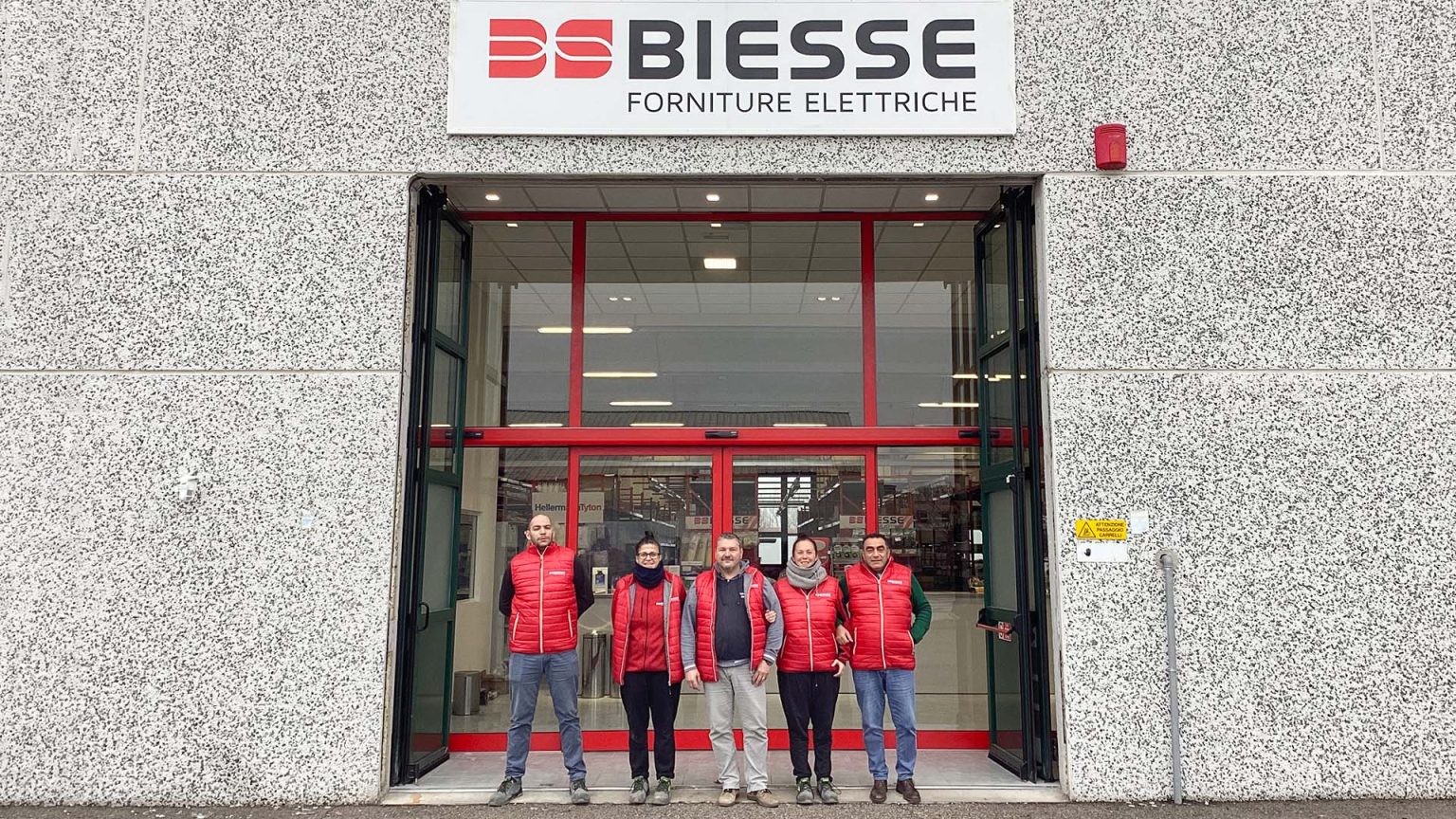 BIESSE inaugura il nuovo punto vendita di Mirandola! - BIESSE | Forniture elettriche